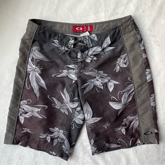 Oakley | Shorts | Oakley Womens Grey Floral Pattern Surf Swim Board ...